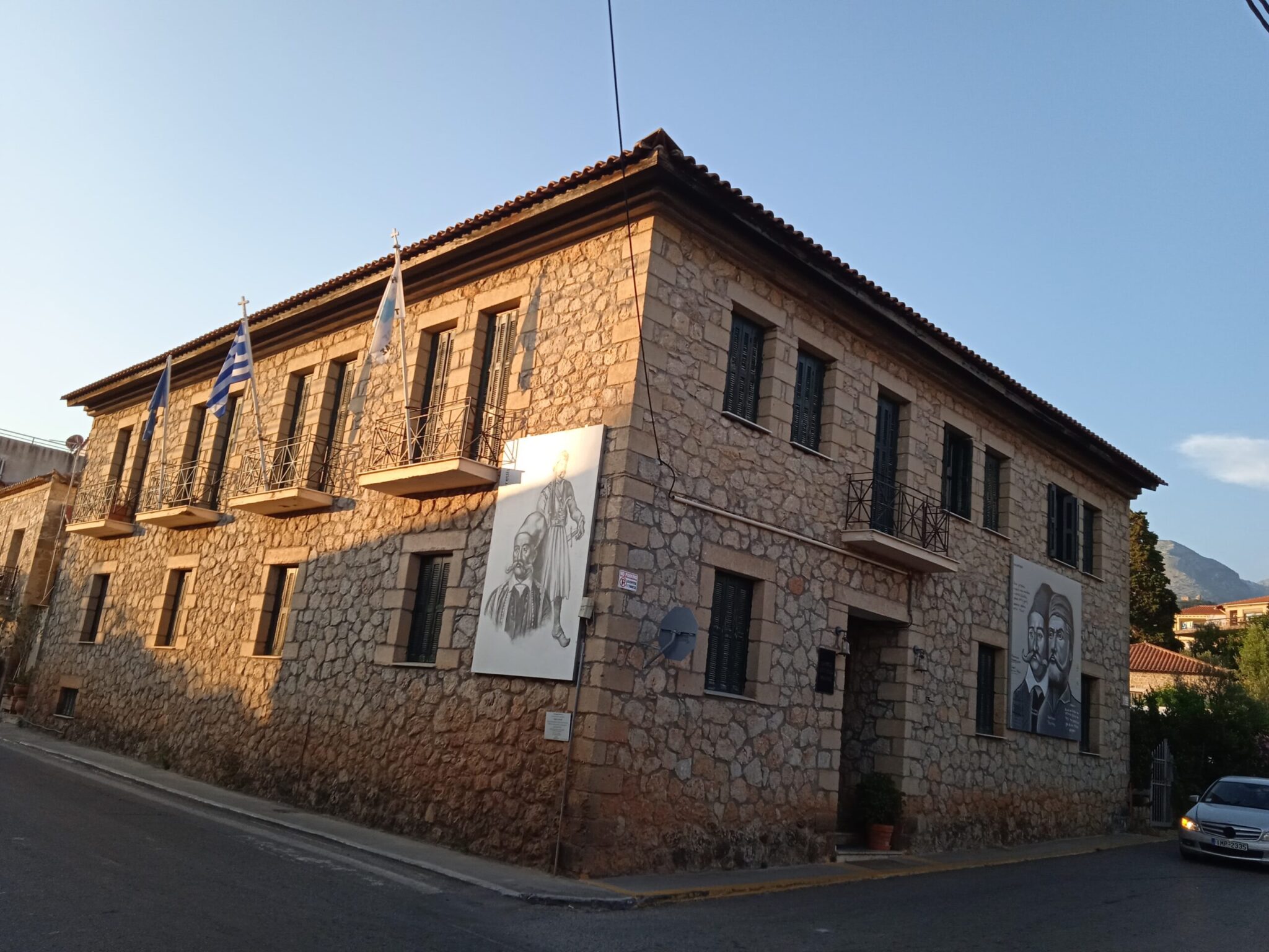 Η επίσημη ιστοσελίδα του Δήμου Δυτικής Μάνης